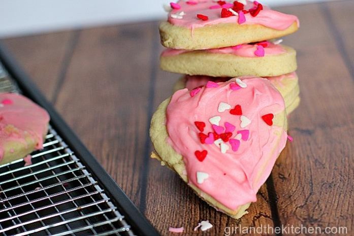 Heart Lofthouse Style Cookies for Valentine’s Day - Girl and the Kitchen