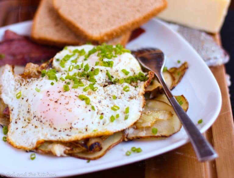 Cooking 101...Perfect Over Easy Eggs (Perfect EVERY Time) - Girl and ...